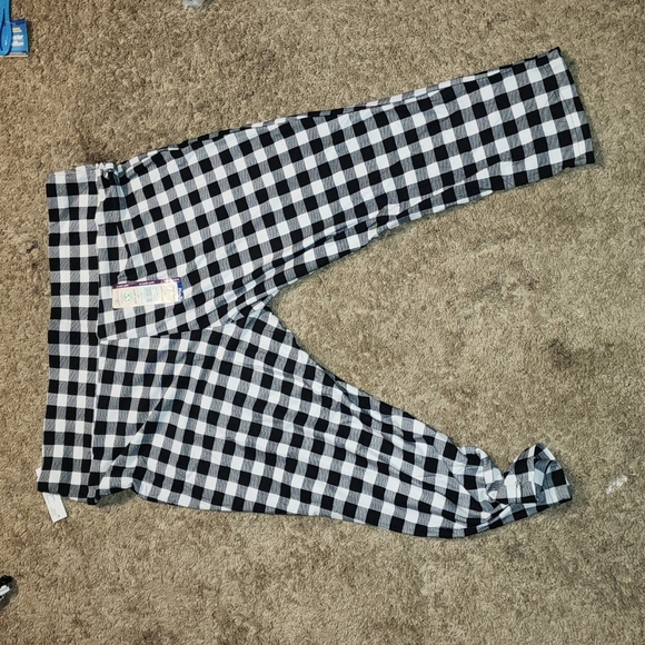 Terra & Sky | Pants & Jumpsuits | Nwt High Rise Checker Printed ...